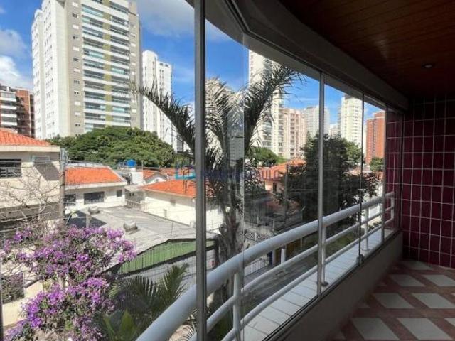 Apartamento no Campo Belo com 3 Quartos 1 Suíte e 2 Vagas