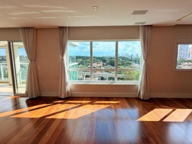 Apartamento no Campo Belo, com 3 quartos à Venda por R$3.650.000,00 185m² São Paulo/SP