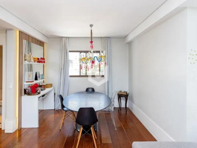 Apartamento no Campo Belo de 187m² com 3 dormitórios