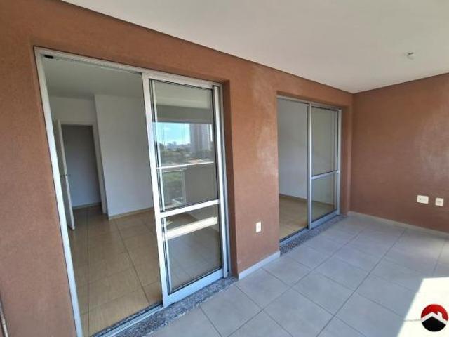Apartamento no Campo Belo Venda e Aluguel | 80 m² com 2 Vagas e Varanda Fechada | Completo para Mo