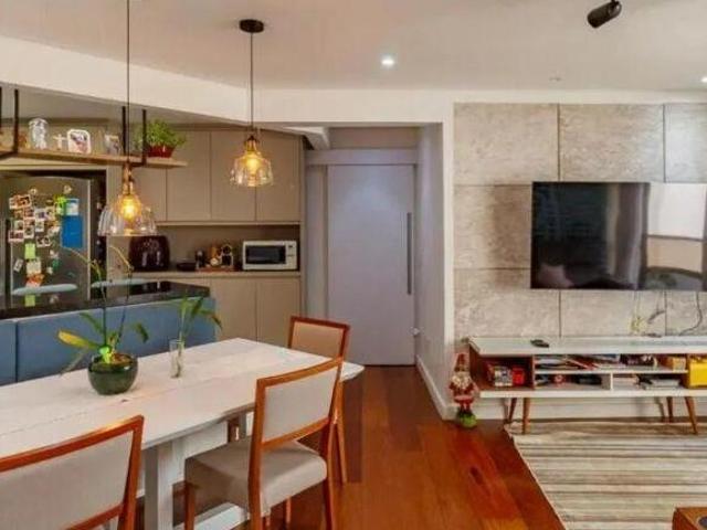 Apartamento no Campo Belo – 106m² com 3 Dormitórios, 1 Suíte e 2 Vagas de Garagem