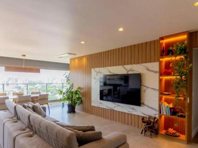 APARTAMENTO NO CAMPO BELO 125M² 3 SUÍTES