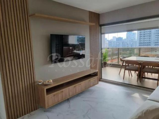 Apartamento no Campo Belo