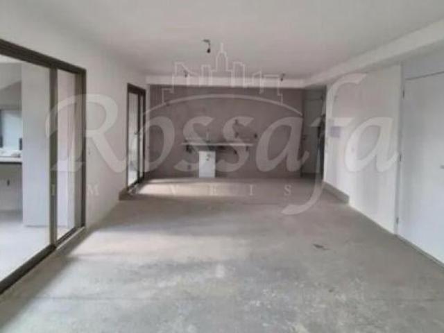 Apartamento no Campo Belo