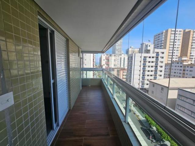 Apartamento no Canto do Forte 02Dormitórios vista mar