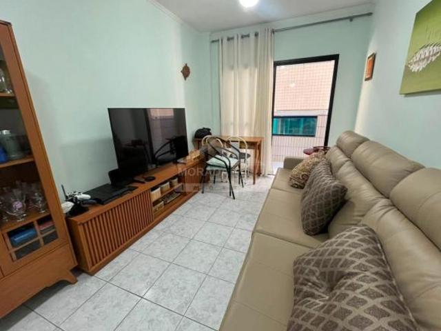 Apartamento no Canto do Forte, 2 Dormitórios, Sacada, Lazer, Confira na Imobiliária em Praia Grande