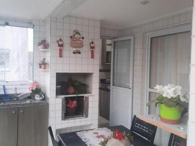 Apartamento no Canto do Forte: 3 Dorms com 2 Suítes e Sacada Gourmet Porteira Fechada