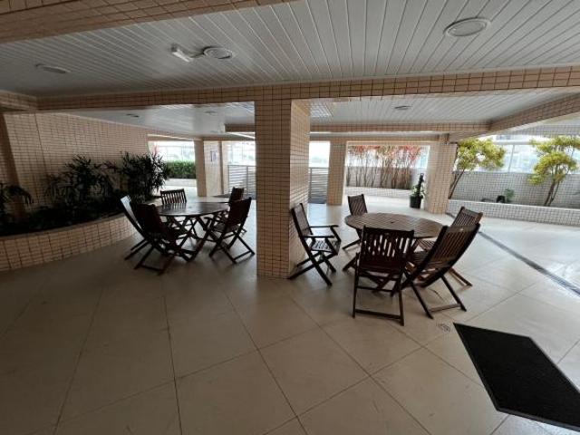 Apartamento no Canto do forte 3Quartos Varanda gourmet 200m do mar!