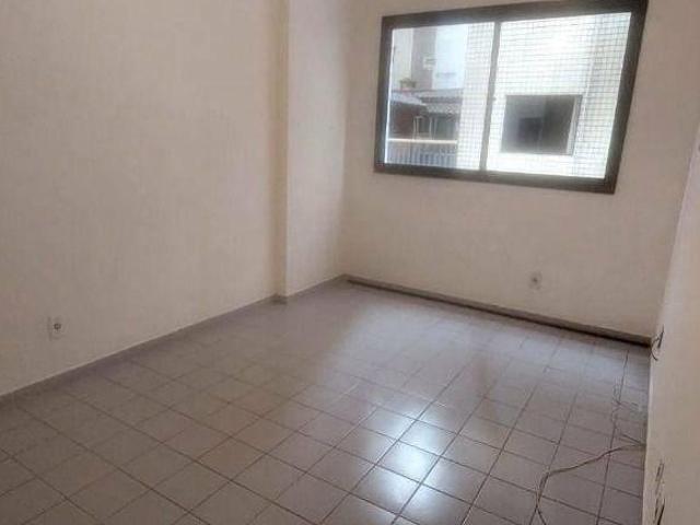 Apartamento no Canto do Forte, Praia Grande SP