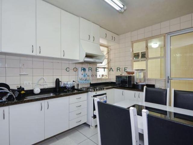APARTAMENTO NO CABRAL: 3 QUARTOS, ANDAR ALTO E VAGA FÁCIL AO LADO DO QUADRATA CABRAL MALL!