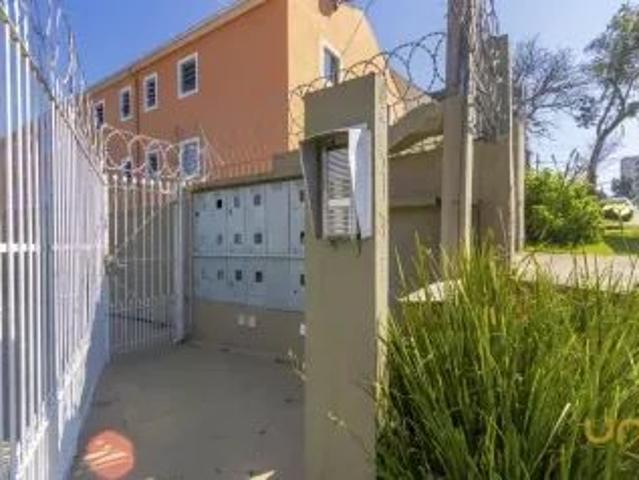 Apartamento no Cajuru de 90 m² com 3 quartos