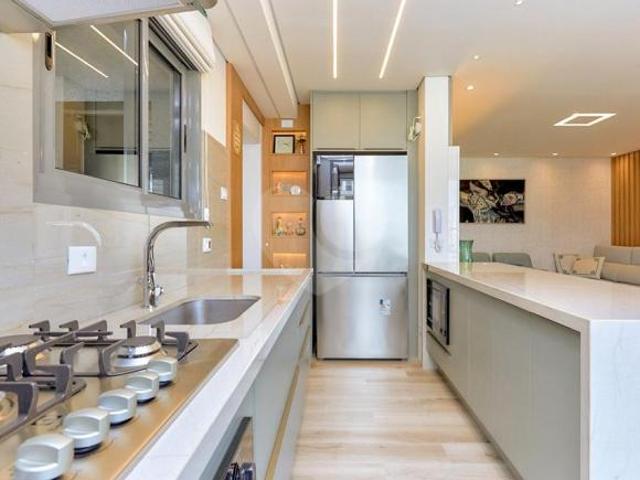 APARTAMENTO NO CENTRO | 3Q COM 2 SUÍTES MOBILIADO