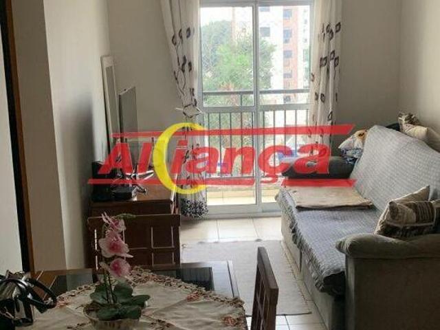 APARTAMENTO NO CENTRO, 01 QUARTO COM SACADA!