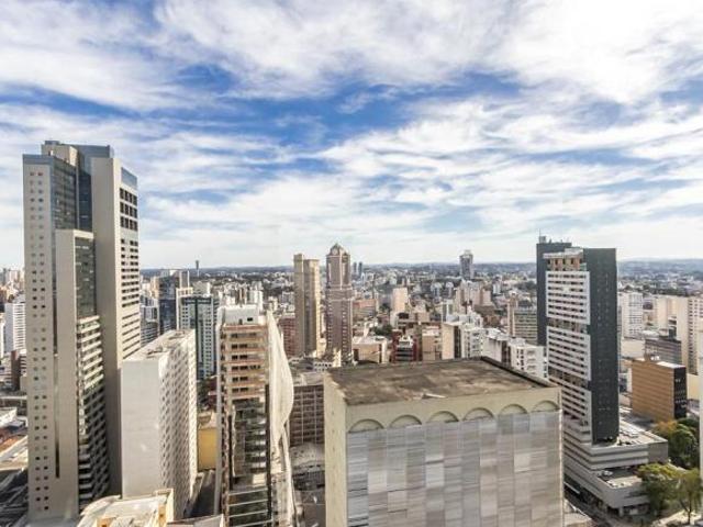 APARTAMENTO NO CENTRO | 2 QUARTOS | ANDAR ALTO