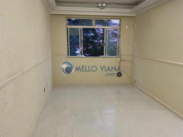 Apartamento no Centro 300 m Parque das Águas