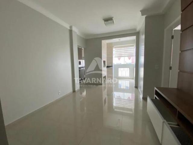 Apartamento no Centro com 1 Dormitório e Churrasqueira!