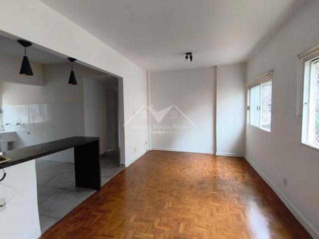 Apartamento no Centro / Cambuí à Venda