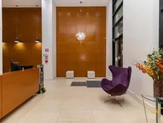 Apartamento no Centro Cívico de 178 m² com 3 quartos