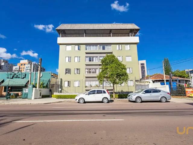 Apartamento no Centro Cívico de 114.29 m² com 3 quartos