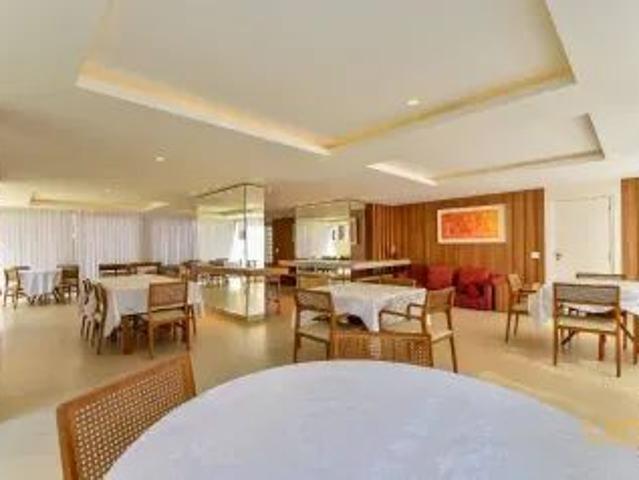 Apartamento no Centro Cívico de 99.64 m² com 2 quartos