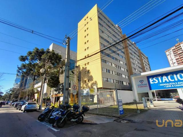 Apartamento no Centro Cívico de 93 m² com 2 quartos