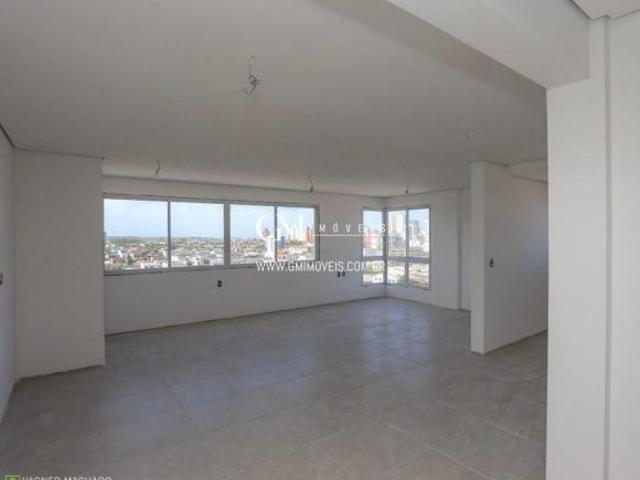 Apartamento no centro de 3 dormitórios