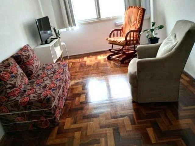 Apartamento no Centro de 1 dormitório DESOCUPADO