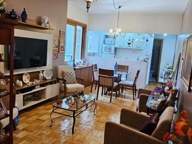 Apartamento no Centro de 1 dormitório REFORMADO