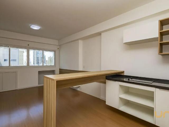 Apartamento no Centro de 64.5 m² com 1 quarto
