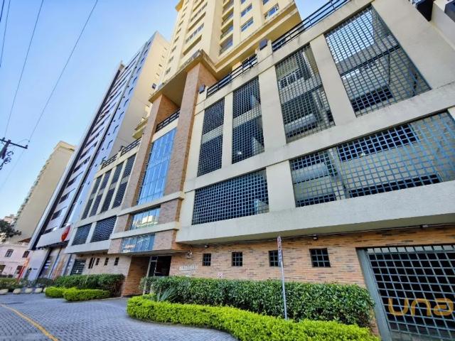 Apartamento no Centro de 90 m² com 1 quarto