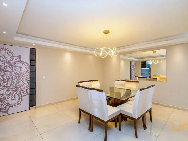 Apartamento no Centro de 97 m² com 2 quartos