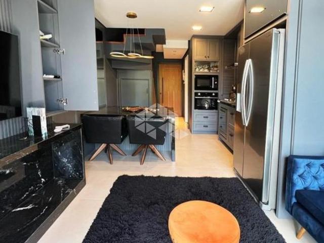 Apartamento no Centro de Canela mobiliado com 1 suíte