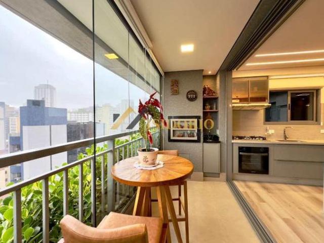 APARTAMENTO NO CENTRO DE CURITIBA! 03 QUARTOS, SUÍTE, SACADA!