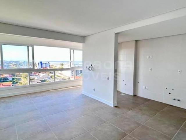 Apartamento no Centro de Arroio do Sal – A 100m do Mar
