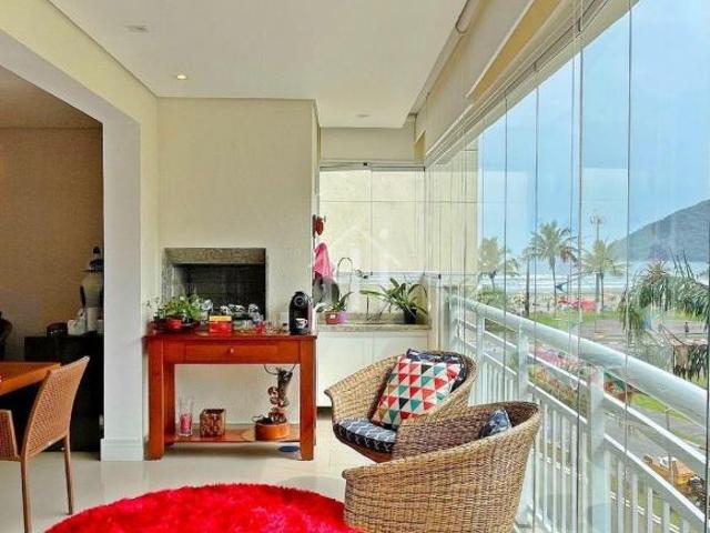 Apartamento no Centro de Bertioga 3 Suítes 138m²