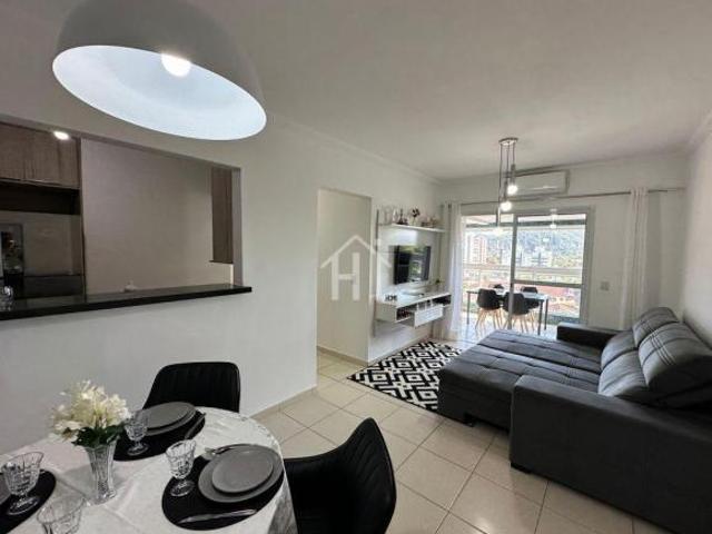 APARTAMENTO NO CENTRO DE BERTIOGA