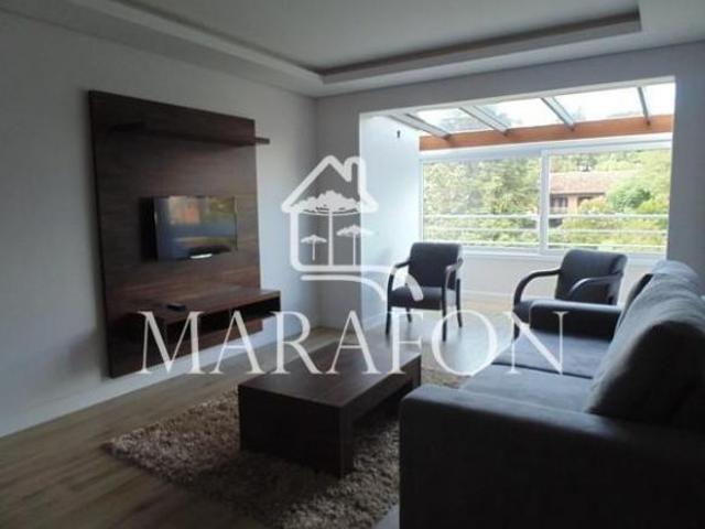 APARTAMENTO NO CENTRO DE GRAMADO COM 3 SUÍTES
