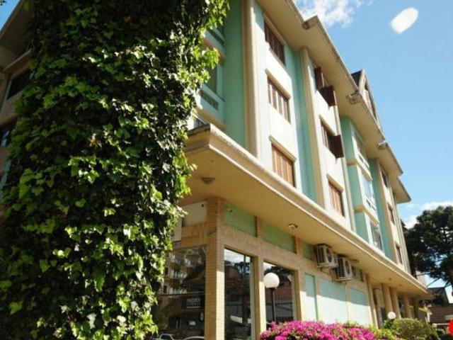 Apartamento no Centro de Gramado de 2 dormitórios e vaga