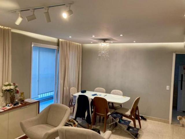 Apartamento no Centro de Guarulhos 4 quartos c/ suíte 2 vagas 115m de área útil Varanda Gour