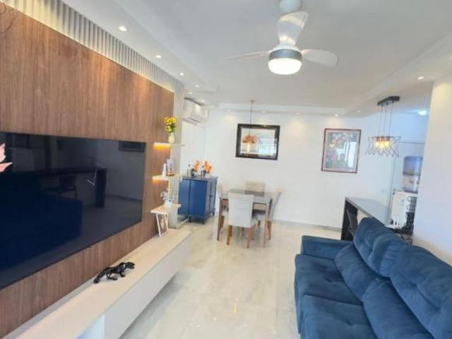 Apartamento no Centro de Itanhaém, com piscina, churrasqueira