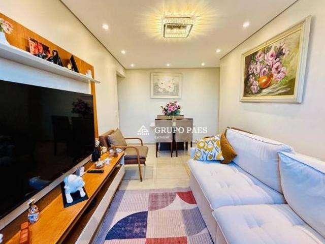 Apartamento no Centro de Itaquera com 2 dormitórios à venda, 55 m² por R$ 310.000 Itaquera São P