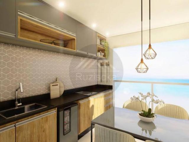 APARTAMENTO NO CENTRO DE MONGAGUÁ FRENTE MAR