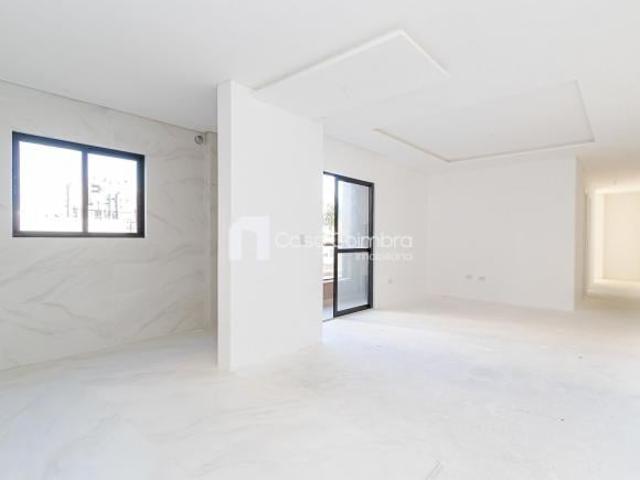 Apartamento no Centro de Pinhais com 3 quartos e s