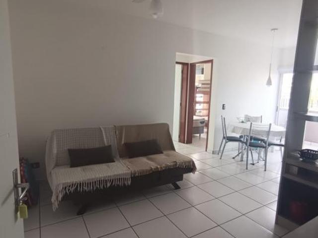 APARTAMENTO NO CENTRO DE UBATUBA
