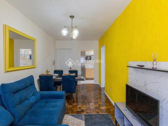 Apartamento no Centro Histórico de Porto Alegre mobiliado