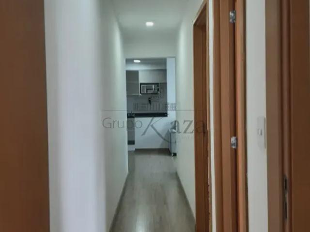 Apartamento no Celebration Residence Club no Jardim Califórnia em Jacareí com 2 Dormitórios 1 Suíte