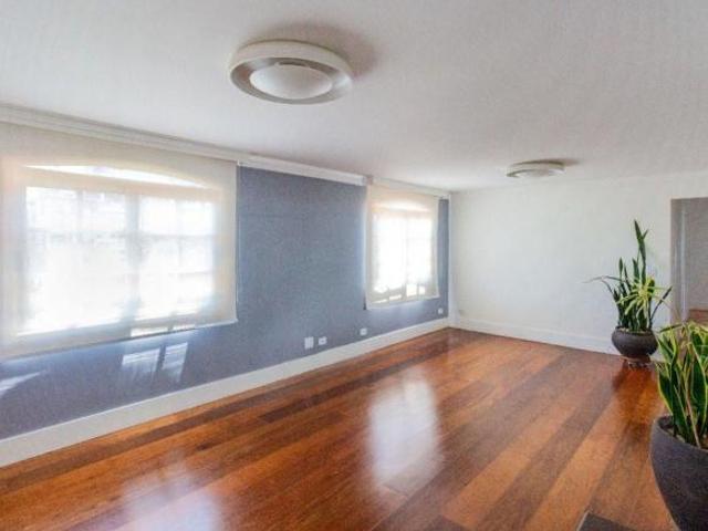 Apartamento no Cerqueira César em São Paulo SP código 251