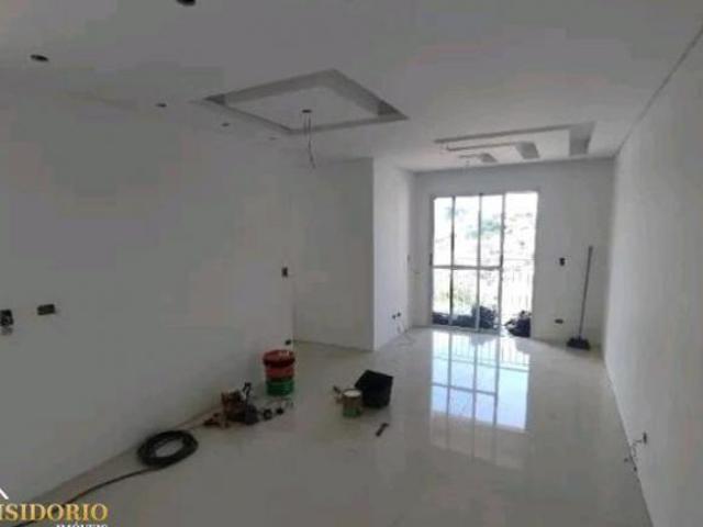 APARTAMENTO NO CIC! 03 QUARTOS, SUÍTE, SACADA C/ CHURRASQUEIRA
