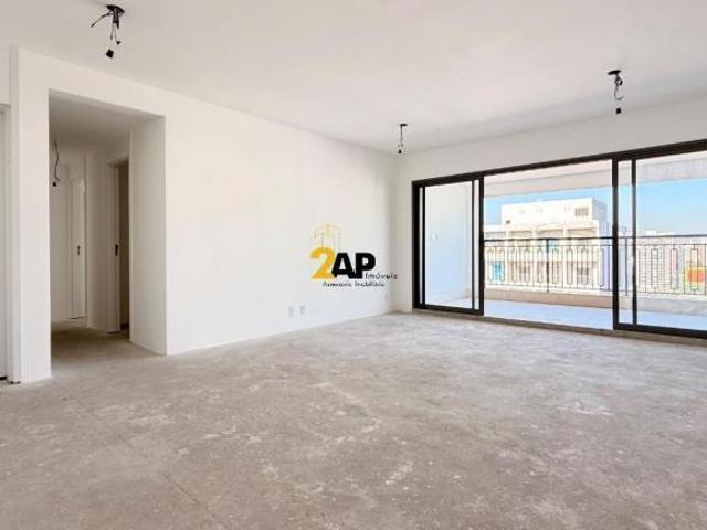Apartamento no contra piso a venda em Moema, 3 suítes, 2 vagas de garagem, com 149m²