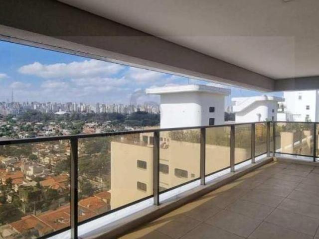 Apartamento no contrapiso em andar alto com vista incomparável